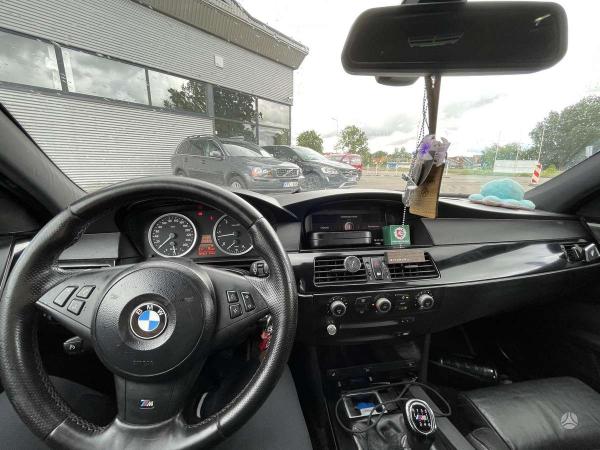 Melns BMW 530 2004 Radviliškis, ar dzinēja tilpumu 2.99 L un nobraukumu 402 tūkst. km par 3500 €, foto 6 vietnē AUTOMOTO.COM.LV