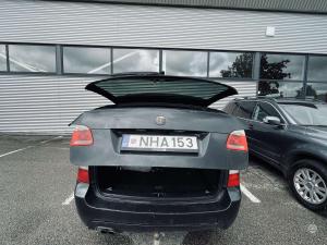 Melns BMW 530 2004 Radviliškis, ar dzinēja tilpumu 2.99 L un nobraukumu 402 tūkst. km par 3500 €, foto 10 vietnē AUTOMOTO.COM.LV