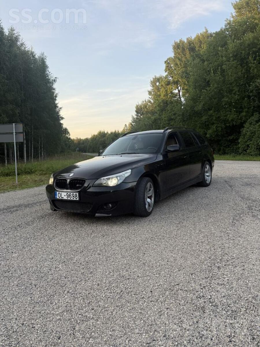 Melns BMW 530 2004 Tukums, ar dzinēja tilpumu 3.00 L un nobraukumu 288 tūkst. km par 3300 €, foto 1 vietnē AUTOMOTO.COM.LV