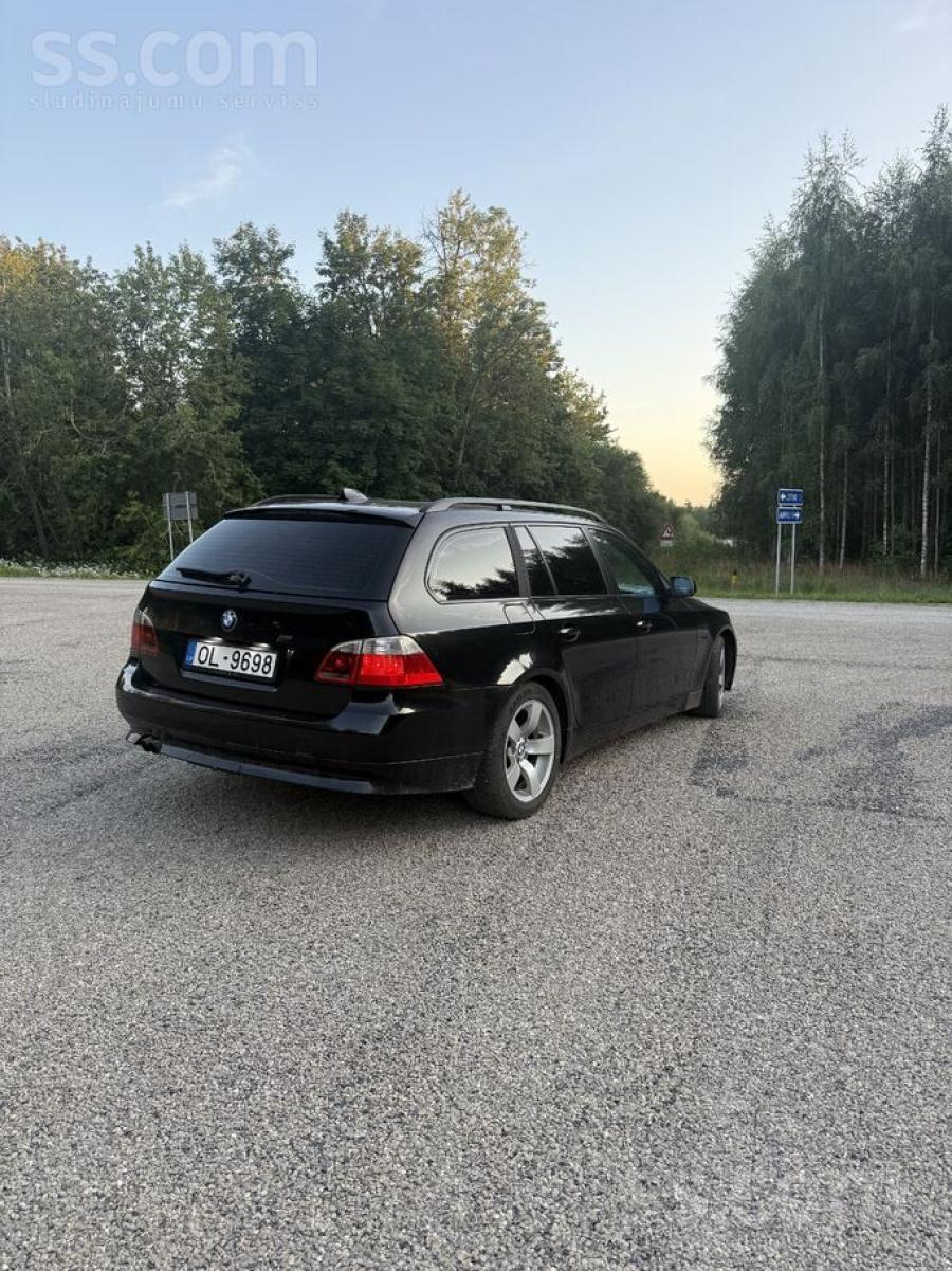 Melns BMW 530 2004 Tukums, ar dzinēja tilpumu 3.00 L un nobraukumu 288 tūkst. km par 3300 €, foto 4 vietnē AUTOMOTO.COM.LV