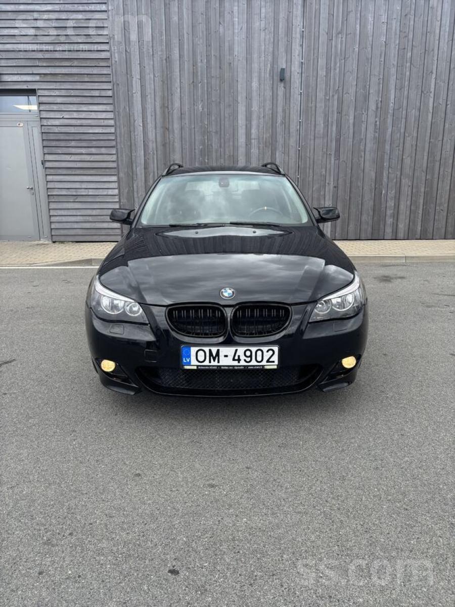 Melns BMW 530 2004 Liepāja, ar dzinēja tilpumu 3.00 L un nobraukumu 418 tūkst. km par 3590 €, foto 3 vietnē AUTOMOTO.COM.LV