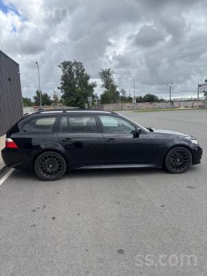 Melns BMW 530 2004 Liepāja, ar dzinēja tilpumu 3.00 L un nobraukumu 418 tūkst. km par 3590 €, foto 7 vietnē AUTOMOTO.COM.LV