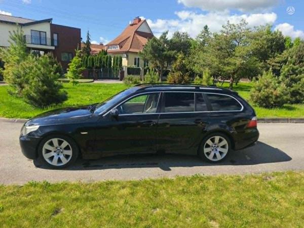 Black BMW 530 2004 in Kedainiai, with an engine capacity of 2.99 L and mileage of 391 thousand km for 3199 €, photo 4 on AUTOMOTO.COM.LV