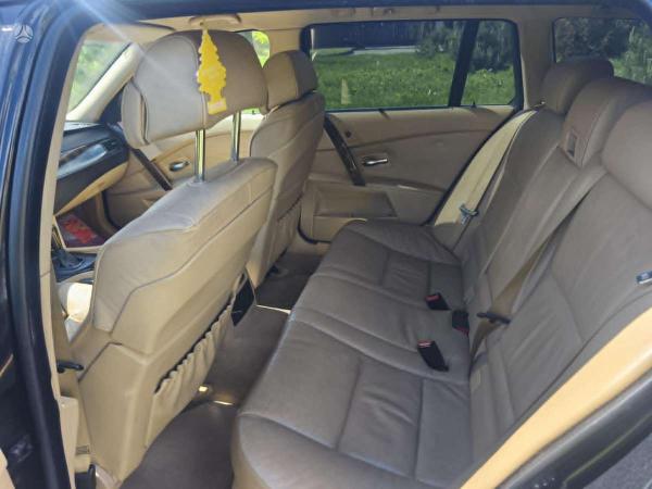 Black BMW 530 2004 in Kedainiai, with an engine capacity of 2.99 L and mileage of 391 thousand km for 3199 €, photo 10 on AUTOMOTO.COM.LV