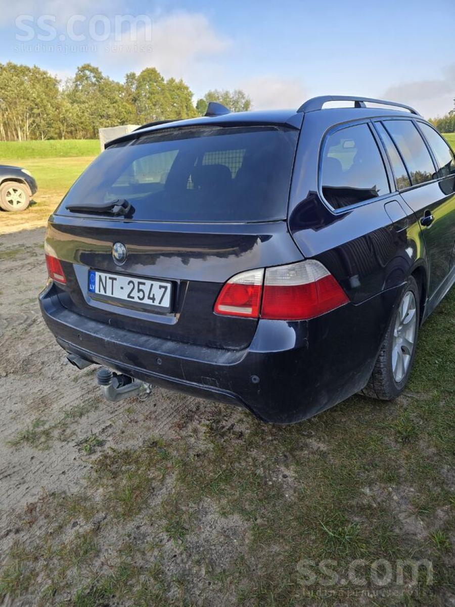 Melns BMW 530 2004 Talsi, ar dzinēja tilpumu 3.00 L un nobraukumu 345 tūkst. km par 4600 €, foto 3 vietnē AUTOMOTO.COM.LV