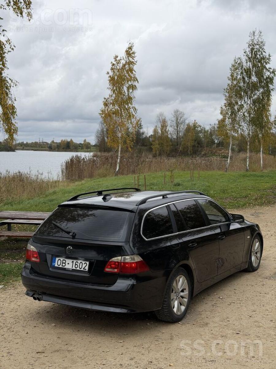Melns BMW 530 2004 Jēkabpils, ar dzinēja tilpumu 3.00 L un nobraukumu 389 tūkst. km par 2850 €, foto 7 vietnē AUTOMOTO.COM.LV
