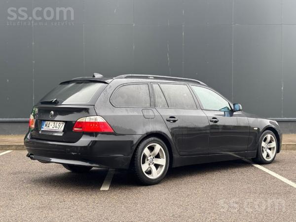 Black BMW 530 2005 in Riga, with an engine capacity of 2.50 L and mileage of 266 thousand km for 2950 €, photo 3 on AUTOMOTO.COM.LV