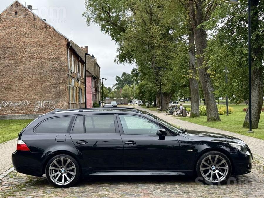 Black BMW 530 2005 in Jelgava, with an engine capacity of 3.00 L and mileage of 415 thousand km for 4700 €, photo 7 on AUTOMOTO.COM.LV