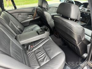 Black BMW 530 2005 in Jelgava, with an engine capacity of 3.00 L and mileage of 415 thousand km for 4700 €, photo 14 on AUTOMOTO.COM.LV