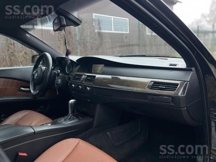 Melns BMW 530 2005 Rīga, ar dzinēja tilpumu 3.00 L un nobraukumu 410 tūkst. km par 3650 €, foto 7 vietnē AUTOMOTO.COM.LV