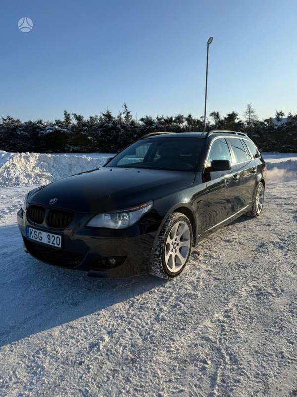 Black BMW 530 2005 in Silute, with an engine capacity of 2.50 L and mileage of 304 thousand km for 3000 €, photo 2 on AUTOMOTO.COM.LV