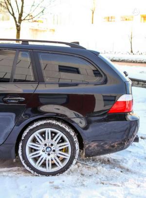 Melns BMW 530 2005 Viļņa, ar dzinēja tilpumu 2.99 L un nobraukumu 358 tūkst. km par 3900 €, foto 10 vietnē AUTOMOTO.COM.LV
