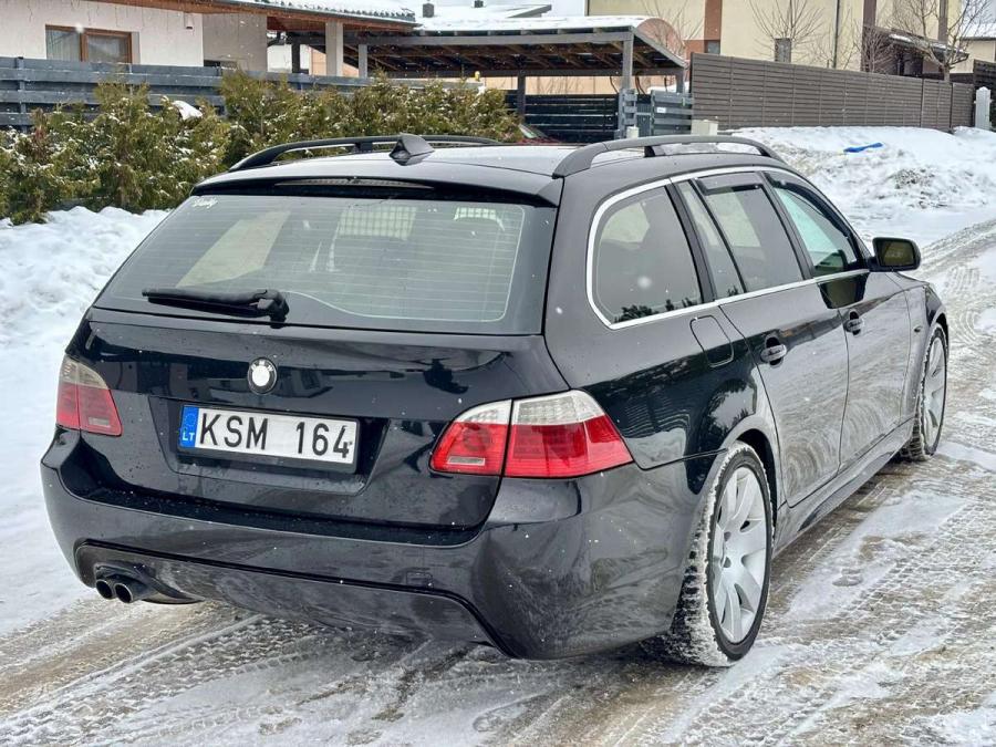 Black BMW 530 2005 in Vilnius, with an engine capacity of 3.00 L and mileage of 400 thousand km for 3500 €, photo 5 on AUTOMOTO.COM.LV