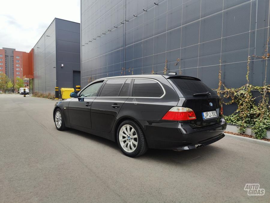 Черный БМВ 530 2005 в Клайпеда, объемом двигателя 3.00 л и пробегом 399 тыс. км за 2600 €, фото 4 на AUTOMOTO.COM.LV