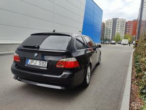 Черный БМВ 530 2005 в Клайпеда, объемом двигателя 3.00 л и пробегом 399 тыс. км за 2600 €, фото 5 на AUTOMOTO.COM.LV