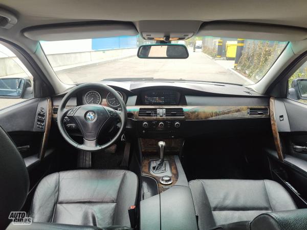 Black BMW 530 2005 in Klaipeda, with an engine capacity of 3.00 L and mileage of 399 thousand km for 2600 €, photo 8 on AUTOMOTO.COM.LV
