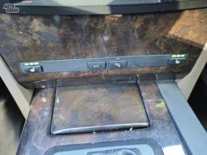 Melns BMW 530 2005 Visaginas, ar dzinēja tilpumu 3.00 L un nobraukumu 348 tūkst. km par 2500 €, foto 13 vietnē AUTOMOTO.COM.LV