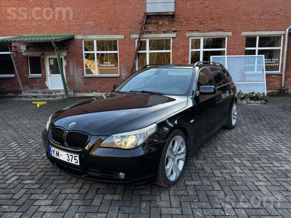 Black BMW 530 2005 in Valmiera, with an engine capacity of 3.00 L and mileage of 350 thousand km for 3400 €, photo 1 on AUTOMOTO.COM.LV