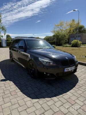 Melns BMW 530 2005 Liepāja, ar dzinēja tilpumu 3.00 L un nobraukumu 408 tūkst. km par 3200 €, foto 5 vietnē AUTOMOTO.COM.LV
