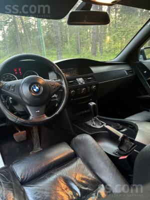 Melns BMW 530 2005 Liepāja, ar dzinēja tilpumu 3.00 L un nobraukumu 312 tūkst. km par 4750 €, foto 6 vietnē AUTOMOTO.COM.LV