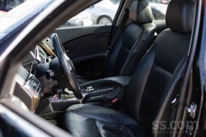 Black BMW 530 2005 in Riga, with an engine capacity of 3.00 L and mileage of 520 thousand km for 4490 €, photo 12 on AUTOMOTO.COM.LV