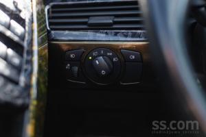 Black BMW 530 2005 in Riga, with an engine capacity of 3.00 L and mileage of 520 thousand km for 4490 €, photo 16 on AUTOMOTO.COM.LV