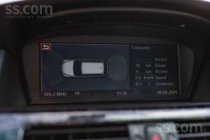 Black BMW 530 2005 in Riga, with an engine capacity of 3.00 L and mileage of 520 thousand km for 4490 €, photo 21 on AUTOMOTO.COM.LV
