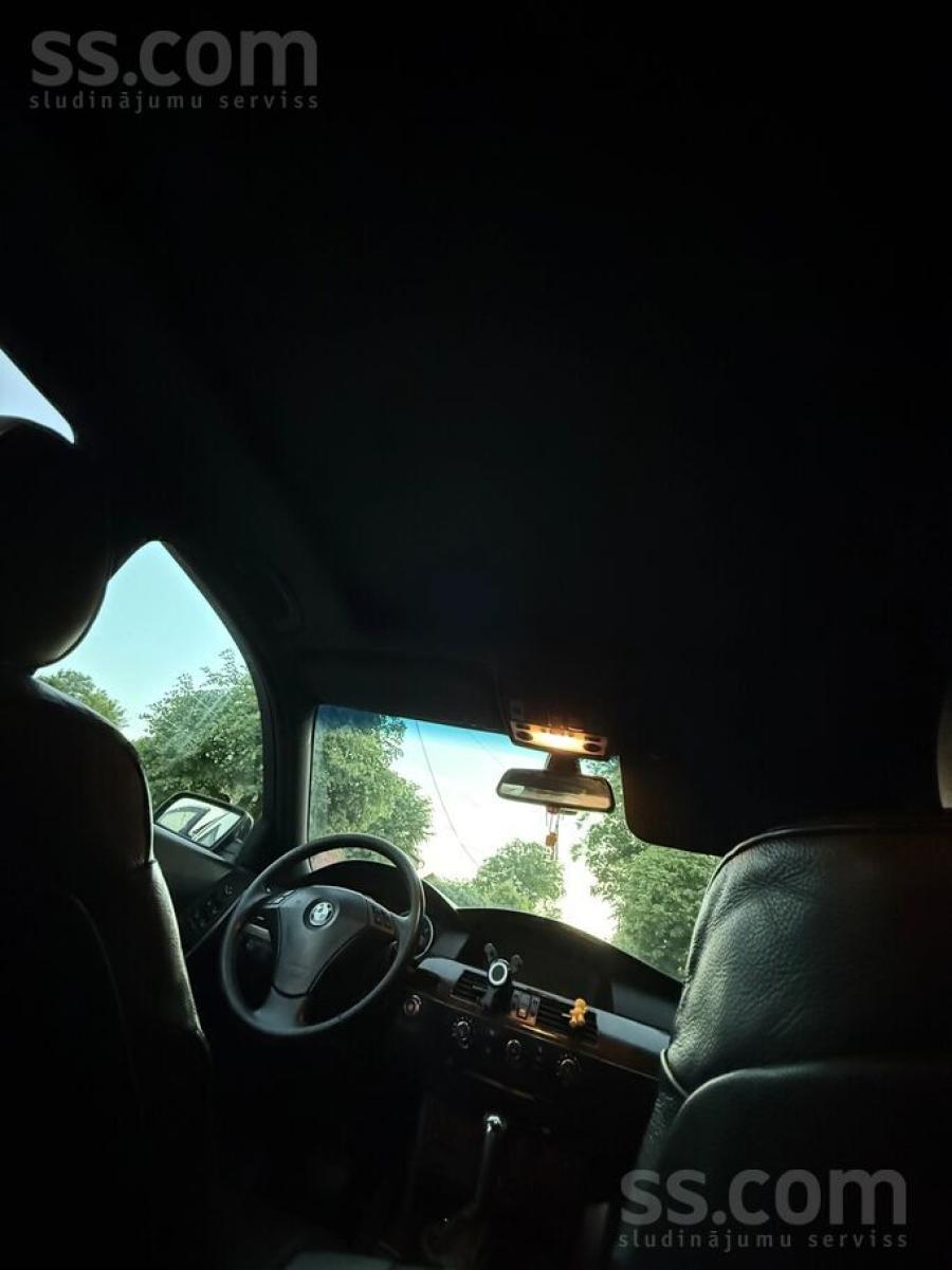 Melns BMW 530 2005 Rēzekne, ar dzinēja tilpumu 3.00 L un nobraukumu 348 tūkst. km par 3500 €, foto 5 vietnē AUTOMOTO.COM.LV