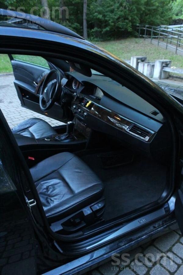 Black BMW 530 2005 in Rezekne, with an engine capacity of 3.00 L and mileage of 348 thousand km for 3500 €, photo 6 on AUTOMOTO.COM.LV