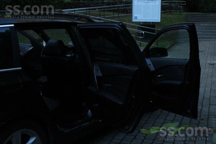 Melns BMW 530 2005 Rēzekne, ar dzinēja tilpumu 3.00 L un nobraukumu 348 tūkst. km par 3500 €, foto 21 vietnē AUTOMOTO.COM.LV