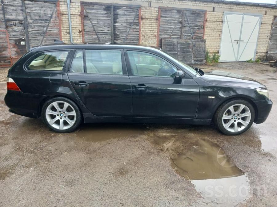 Black BMW 530 2005 in Bauska, with an engine capacity of 3.00 L and mileage of 287 thousand km for 1950 €, photo 6 on AUTOMOTO.COM.LV