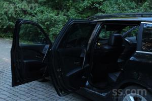 Black BMW 530 2005 in Rezekne, with an engine capacity of 3.00 L and mileage of 348 thousand km for 3500 €, photo 8 on AUTOMOTO.COM.LV
