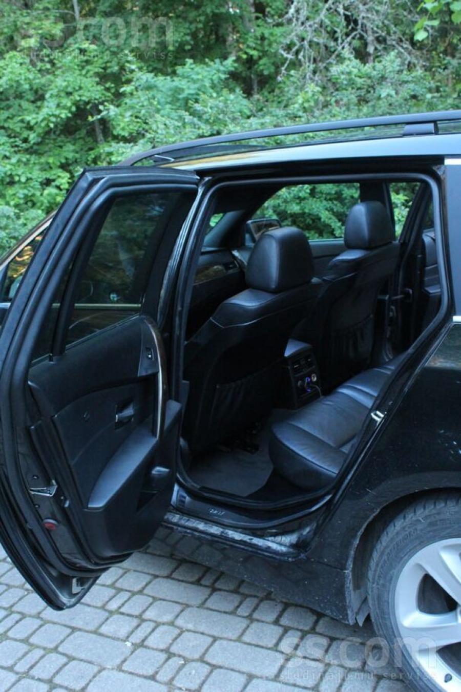 Black BMW 530 2005 in Rezekne, with an engine capacity of 3.00 L and mileage of 348 thousand km for 3500 €, photo 22 on AUTOMOTO.COM.LV