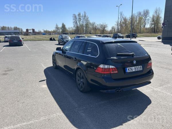 Melns BMW 530 2005 Rīga, ar dzinēja tilpumu 3.00 L un nobraukumu 313 tūkst. km par 3450 €, foto 1 vietnē AUTOMOTO.COM.LV