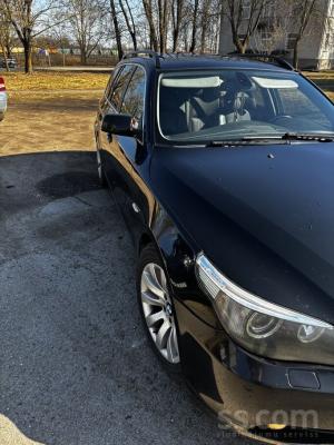 Black BMW 530 2005 in Riga, with an engine capacity of 3.00 L and mileage of 354 thousand km for 2690 €, photo 15 on AUTOMOTO.COM.LV