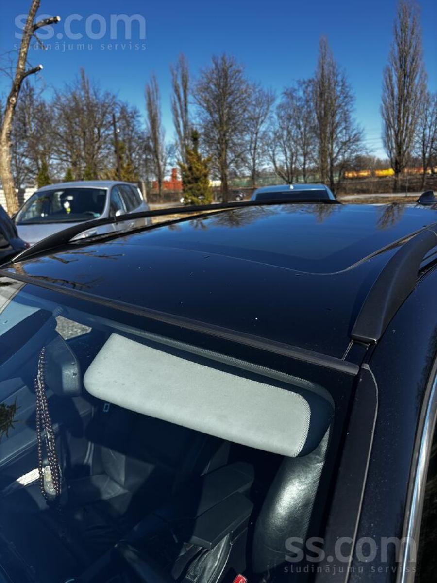 Black BMW 530 2005 in Riga, with an engine capacity of 3.00 L and mileage of 354 thousand km for 2690 €, photo 19 on AUTOMOTO.COM.LV