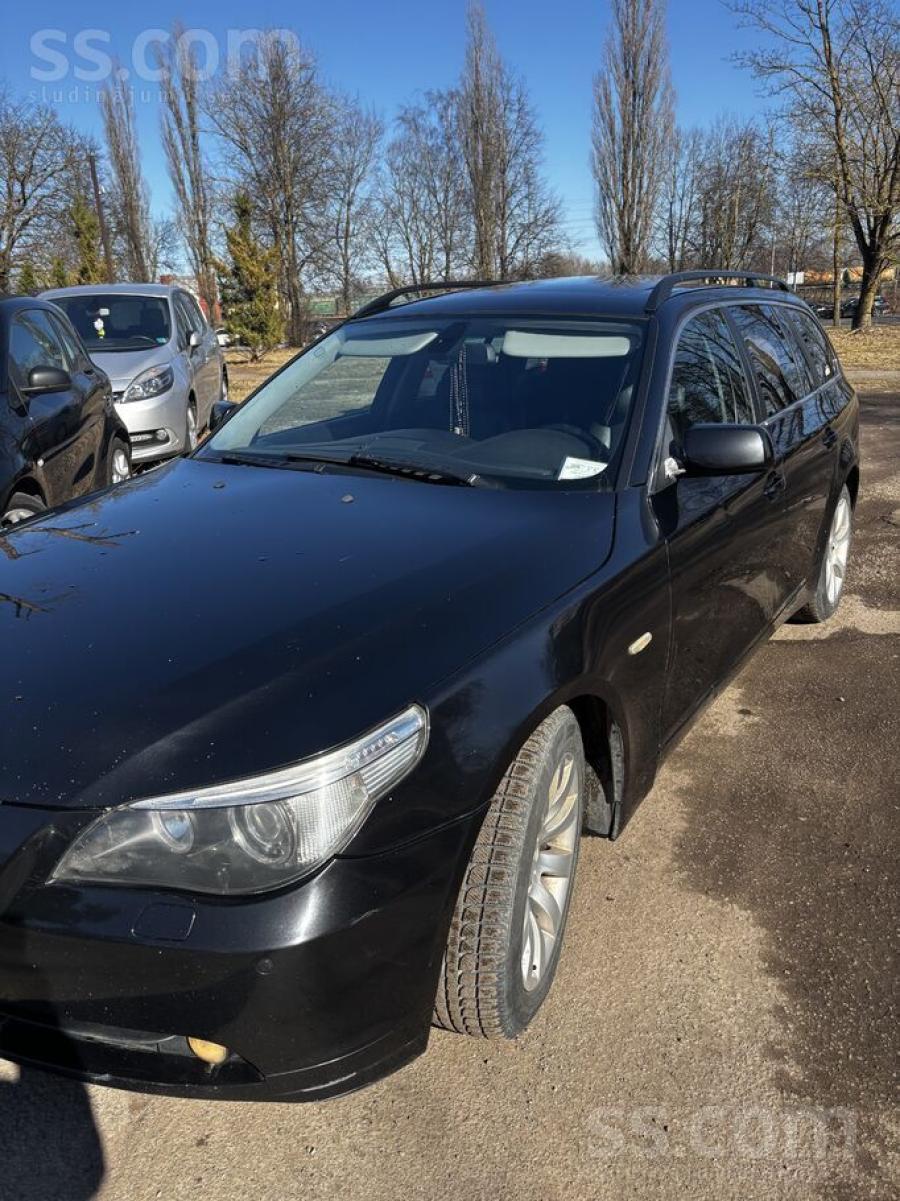 Black BMW 530 2005 in Riga, with an engine capacity of 3.00 L and mileage of 354 thousand km for 2690 €, photo 22 on AUTOMOTO.COM.LV