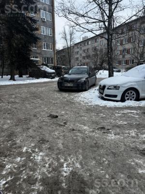 Black BMW 530 2005 in Riga, with an engine capacity of 3.00 L and mileage of 355 thousand km for 2890 €, photo 29 on AUTOMOTO.COM.LV