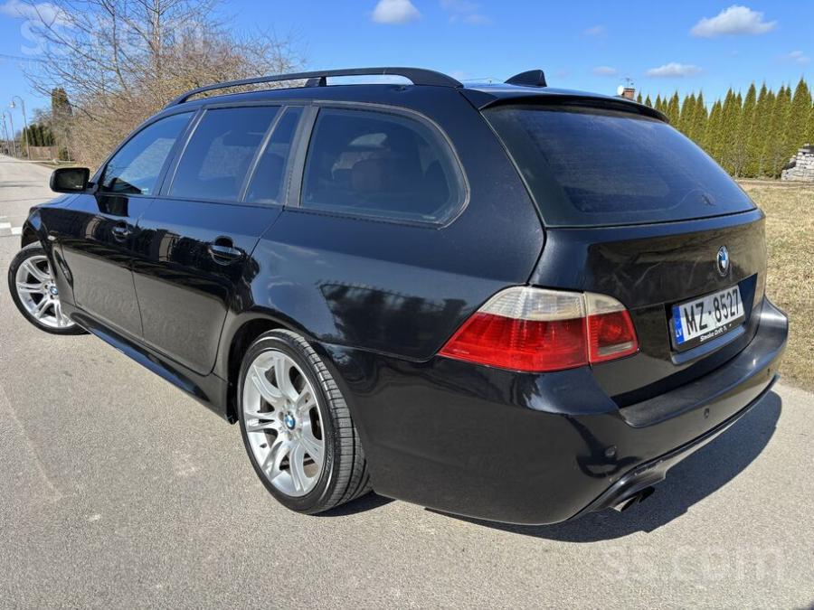 Black BMW 530 2005 in Bauska, with an engine capacity of 3.00 L and mileage of 427 thousand km for 3300 €, photo 3 on AUTOMOTO.COM.LV