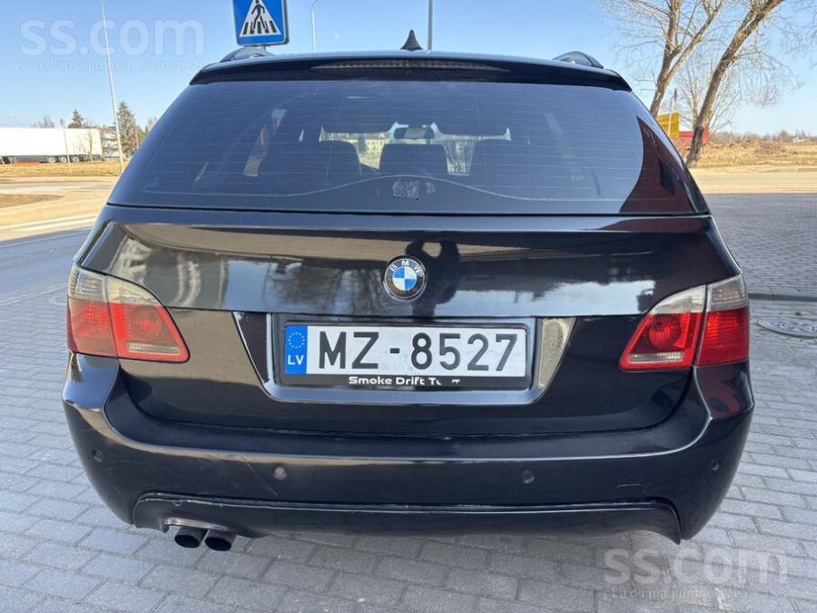 Black BMW 530 2005 in Bauska, with an engine capacity of 3.00 L and mileage of 427 thousand km for 3300 €, photo 18 on AUTOMOTO.COM.LV