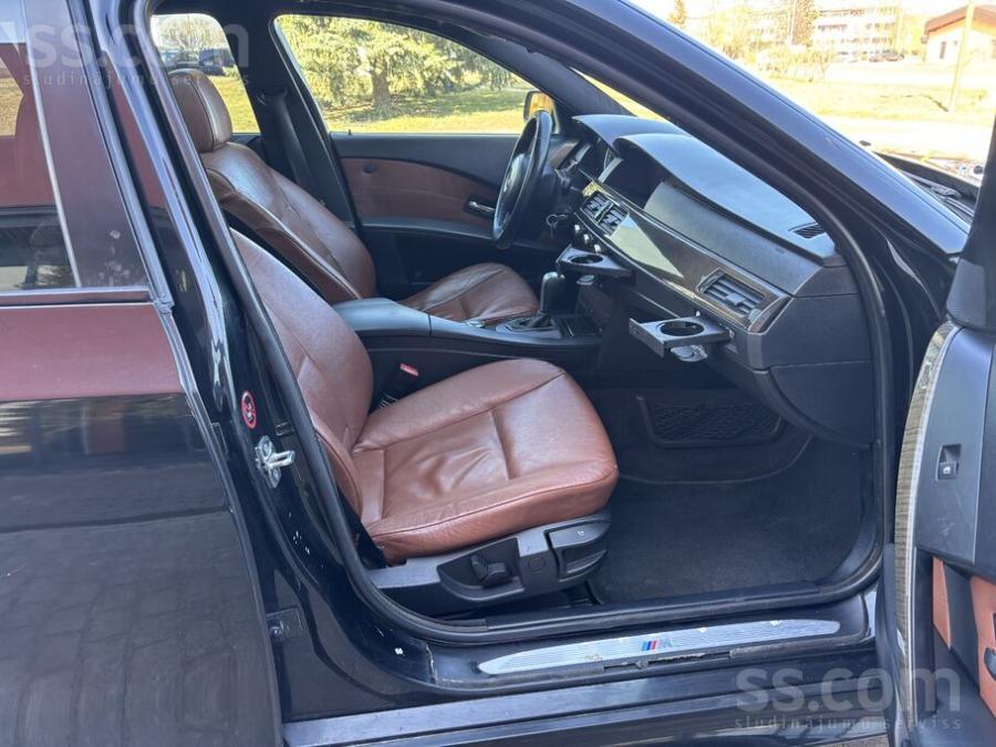 Black BMW 530 2005 in Bauska, with an engine capacity of 3.00 L and mileage of 427 thousand km for 3300 €, photo 35 on AUTOMOTO.COM.LV
