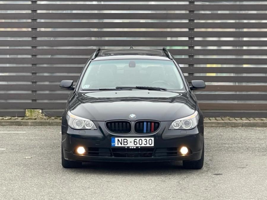 Melns BMW 530 2005 Rīga, ar dzinēja tilpumu 3.00 L un nobraukumu 0 tūkst. km par 4000 €, foto 3 vietnē AUTOMOTO.COM.LV