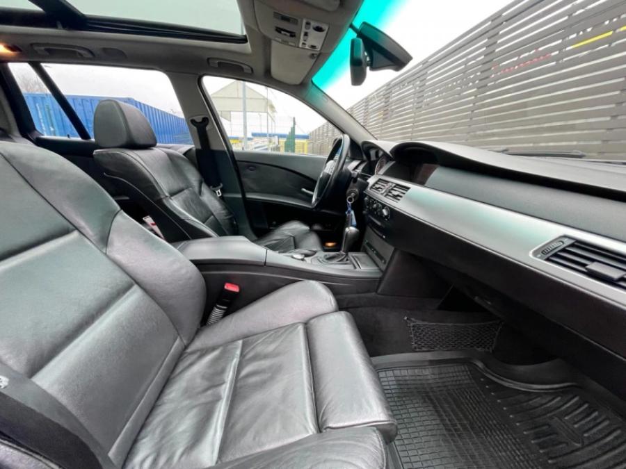 Melns BMW 530 2005 Rīga, ar dzinēja tilpumu 3.00 L un nobraukumu 0 tūkst. km par 4000 €, foto 9 vietnē AUTOMOTO.COM.LV