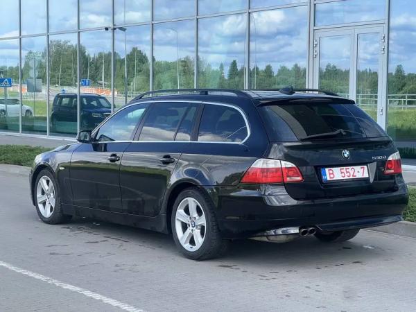 Melns BMW 530 2005 Rēzekne, ar dzinēja tilpumu 3.00 L un nobraukumu 348 tūkst. km par 3990 €, foto 4 vietnē AUTOMOTO.COM.LV