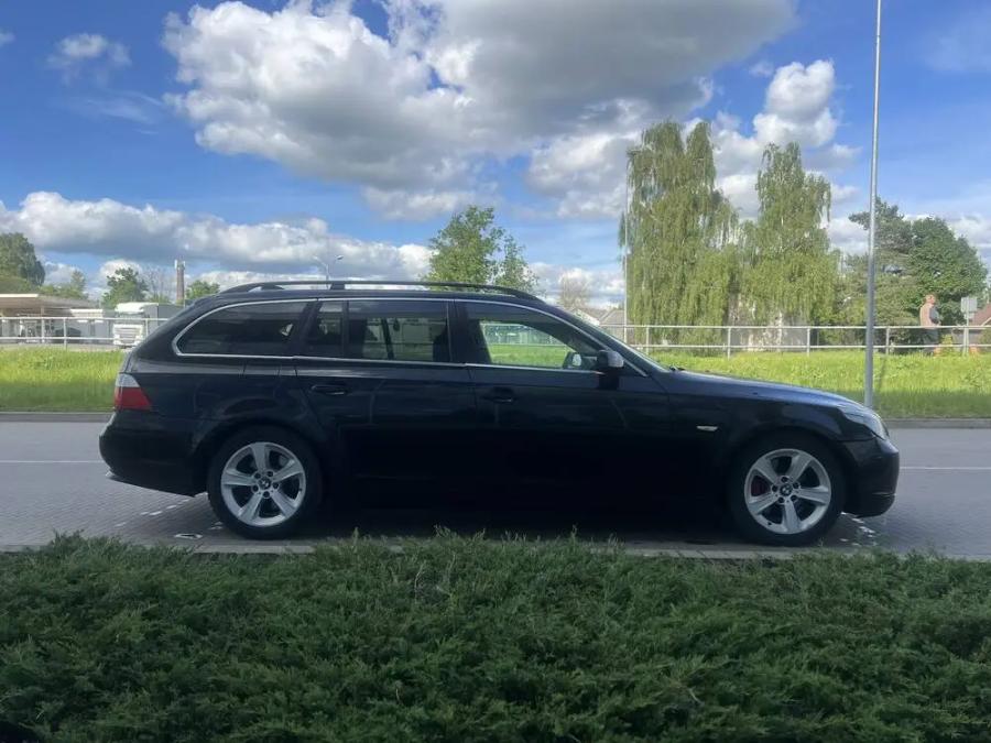 Melns BMW 530 2005 Rēzekne, ar dzinēja tilpumu 3.00 L un nobraukumu 348 tūkst. km par 3990 €, foto 8 vietnē AUTOMOTO.COM.LV