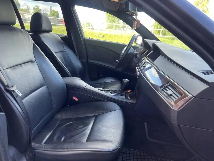 Melns BMW 530 2005 Rēzekne, ar dzinēja tilpumu 3.00 L un nobraukumu 348 tūkst. km par 3990 €, foto 13 vietnē AUTOMOTO.COM.LV