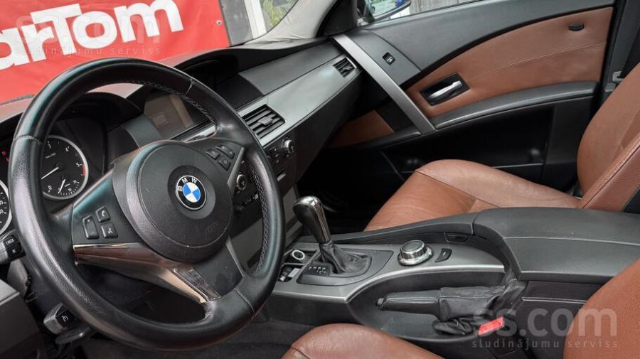 Black BMW 530 2005 in Riga, with an engine capacity of 3.00 L and mileage of 388 thousand km for 1990 €, photo 6 on AUTOMOTO.COM.LV