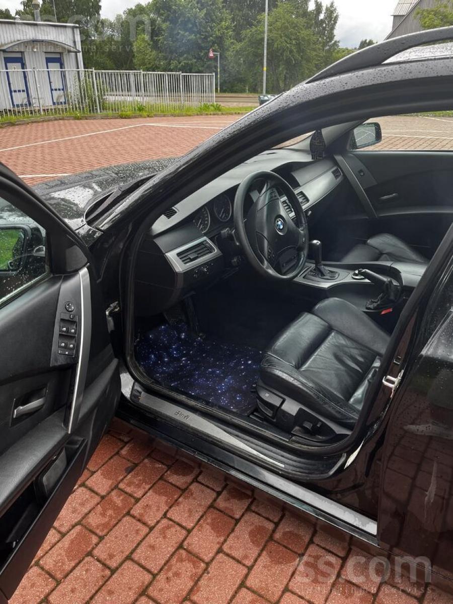 Melns BMW 530 2005 Preiļi, ar dzinēja tilpumu 3.00 L un nobraukumu 369 tūkst. km par 2700 €, foto 7 vietnē AUTOMOTO.COM.LV