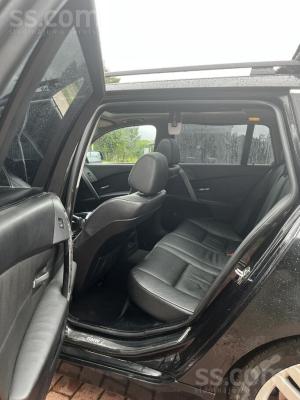 Melns BMW 530 2005 Preiļi, ar dzinēja tilpumu 3.00 L un nobraukumu 369 tūkst. km par 2700 €, foto 8 vietnē AUTOMOTO.COM.LV
