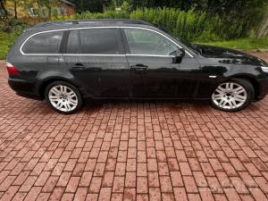 Melns BMW 530 2005 Preiļi, ar dzinēja tilpumu 3.00 L un nobraukumu 369 tūkst. km par 2700 €, foto 10 vietnē AUTOMOTO.COM.LV